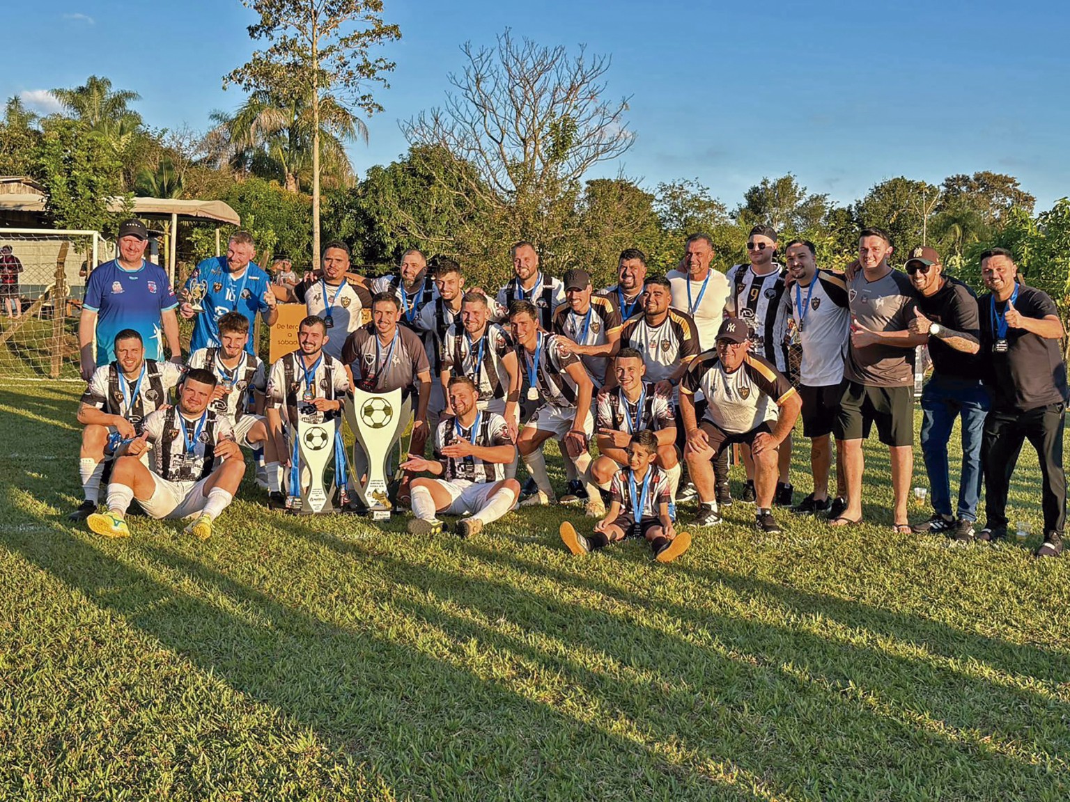 Linha Mineira é campeã do Municipal de Futebol Sete 2026 - Esporte ...